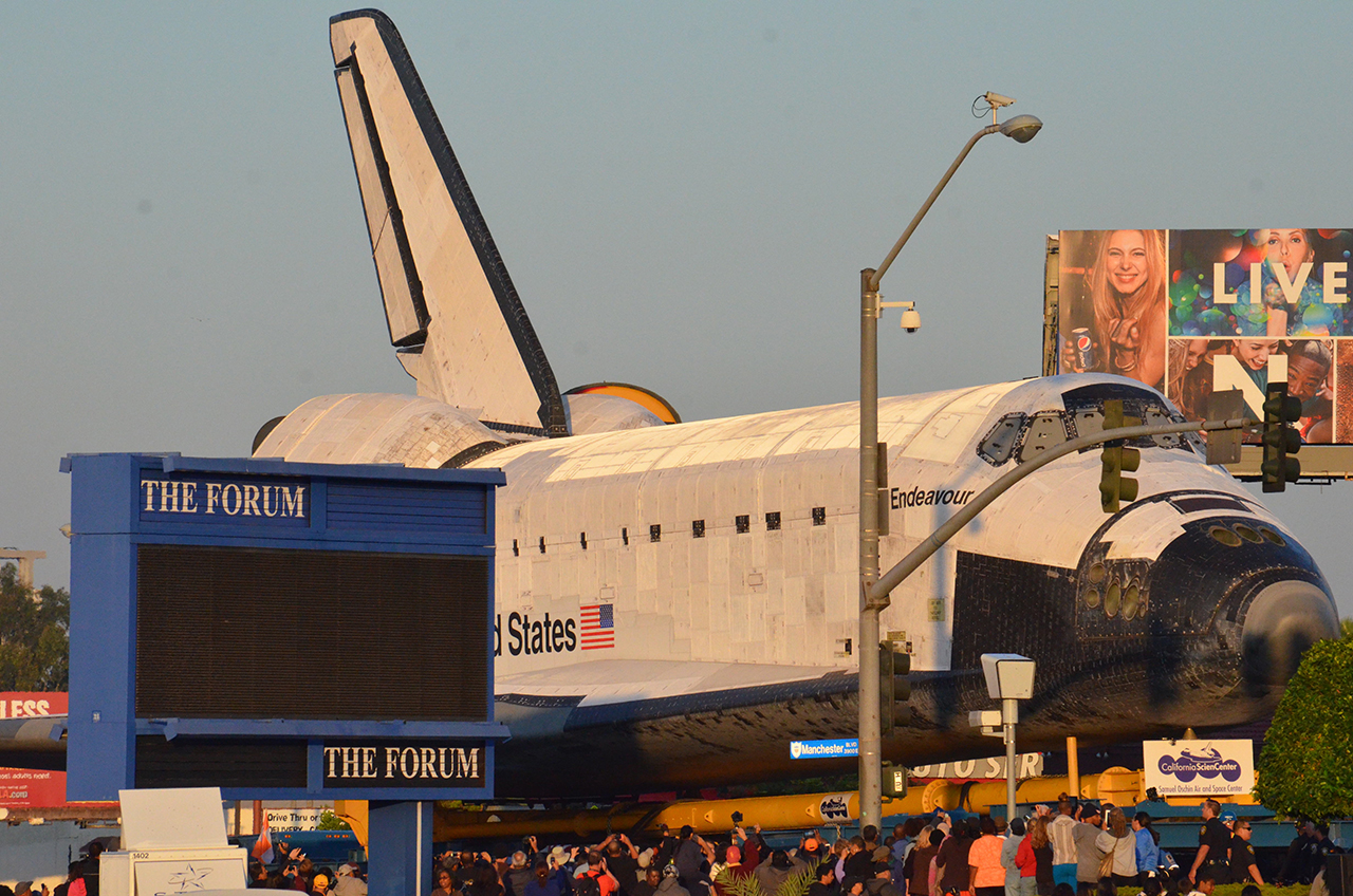 Space Shuttle Endeavour Launched On Last Journey Through L A Streets Space Shuttle Endeavour Launched On Last Journey Through L A Streets