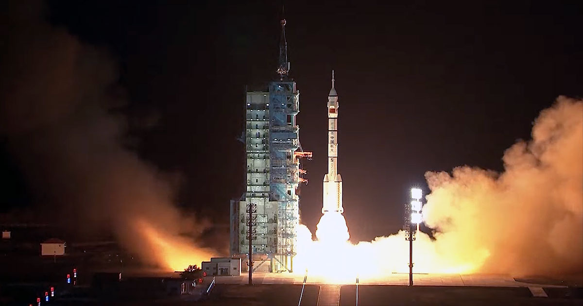 China launches Shenzhou-19 crew for six-month stay on space station | collectSPACE