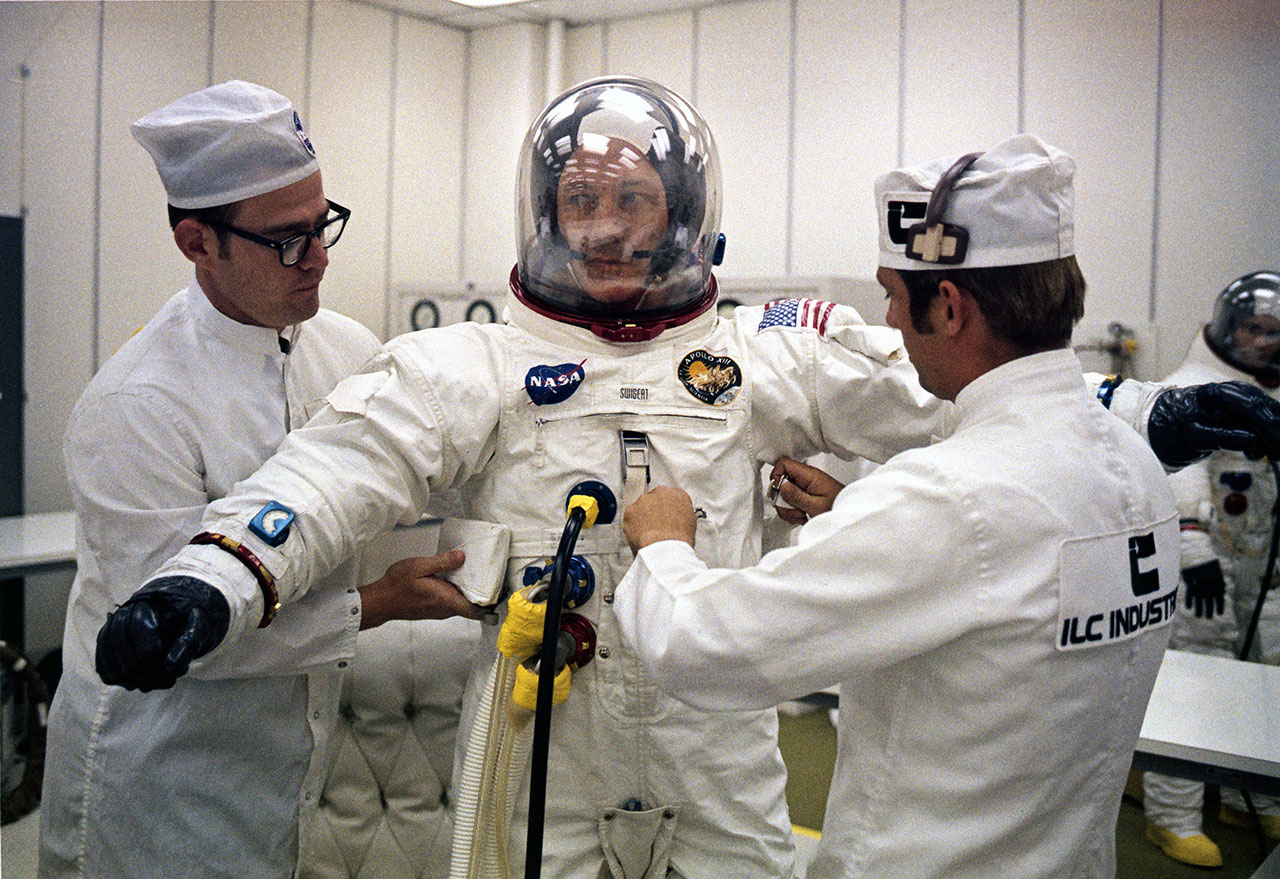Apollo 13 Astronaut Helmet Apollo 13 Astronaut Helmet