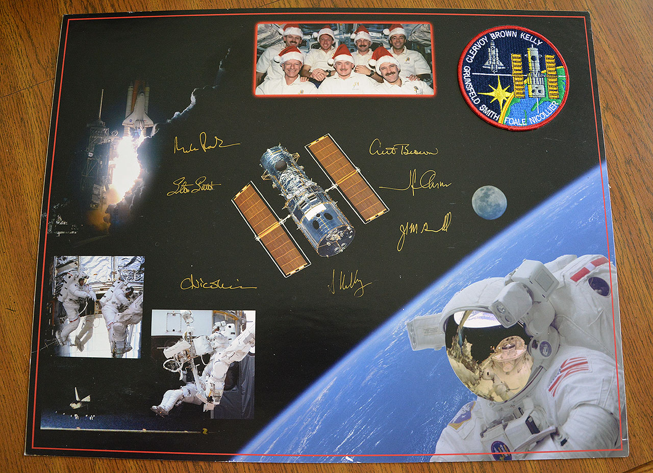 FS: STS-103, 118 crew-signed patch displays - collectSPACE: Messages