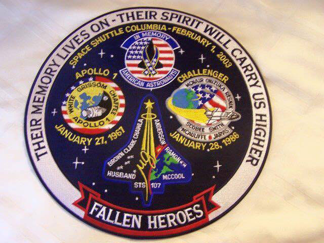FS: Fallen Heroes 12-inch embroidered patch - collectSPACE: Messages