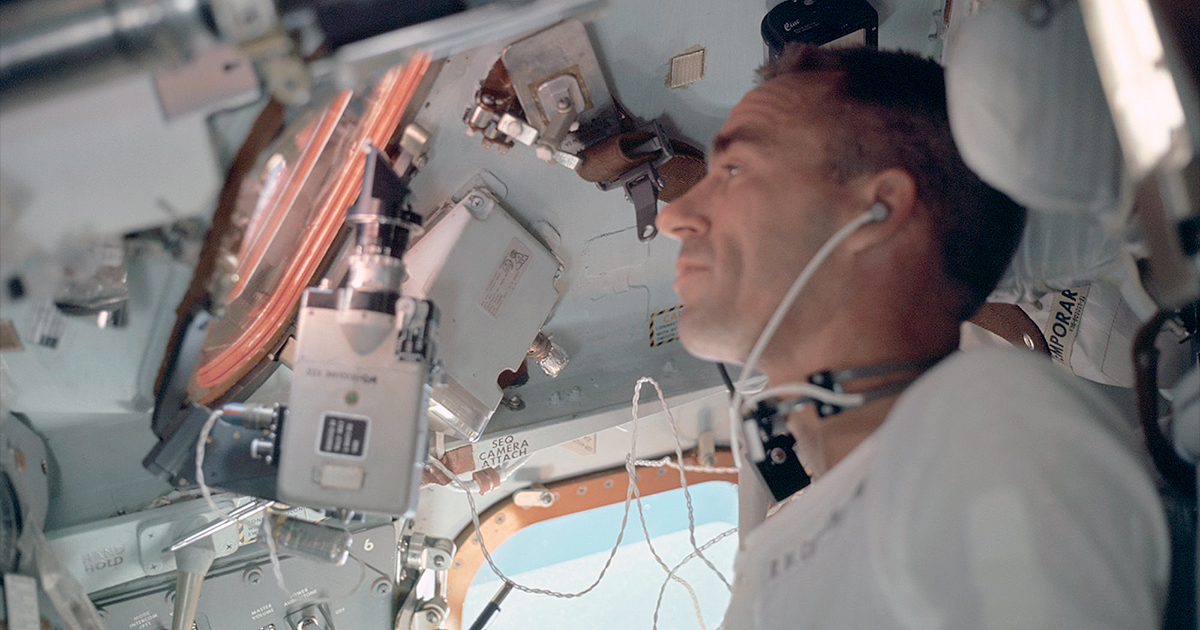 Astronaut Walt Cunningham, who test flew Apollo command module, dies at ...