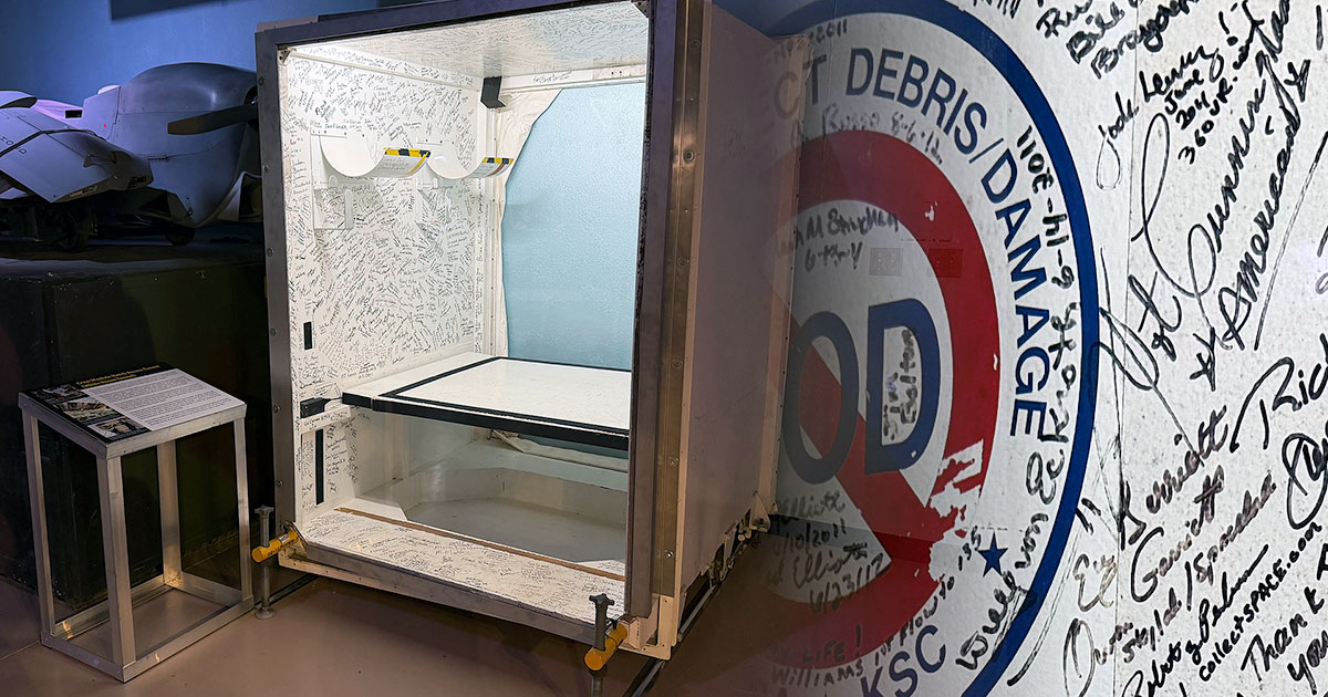 NASA space shuttle hangar access tunnel covered in signatures goes on ...