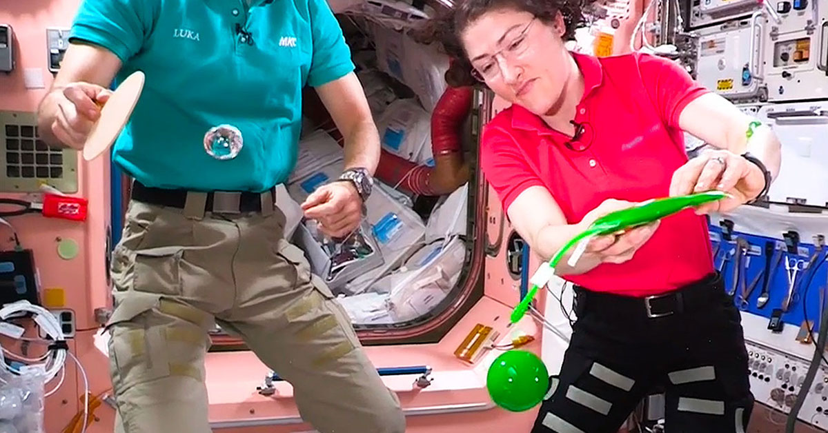 Nickelodeon debuts first footage of iconic green slime in space ...