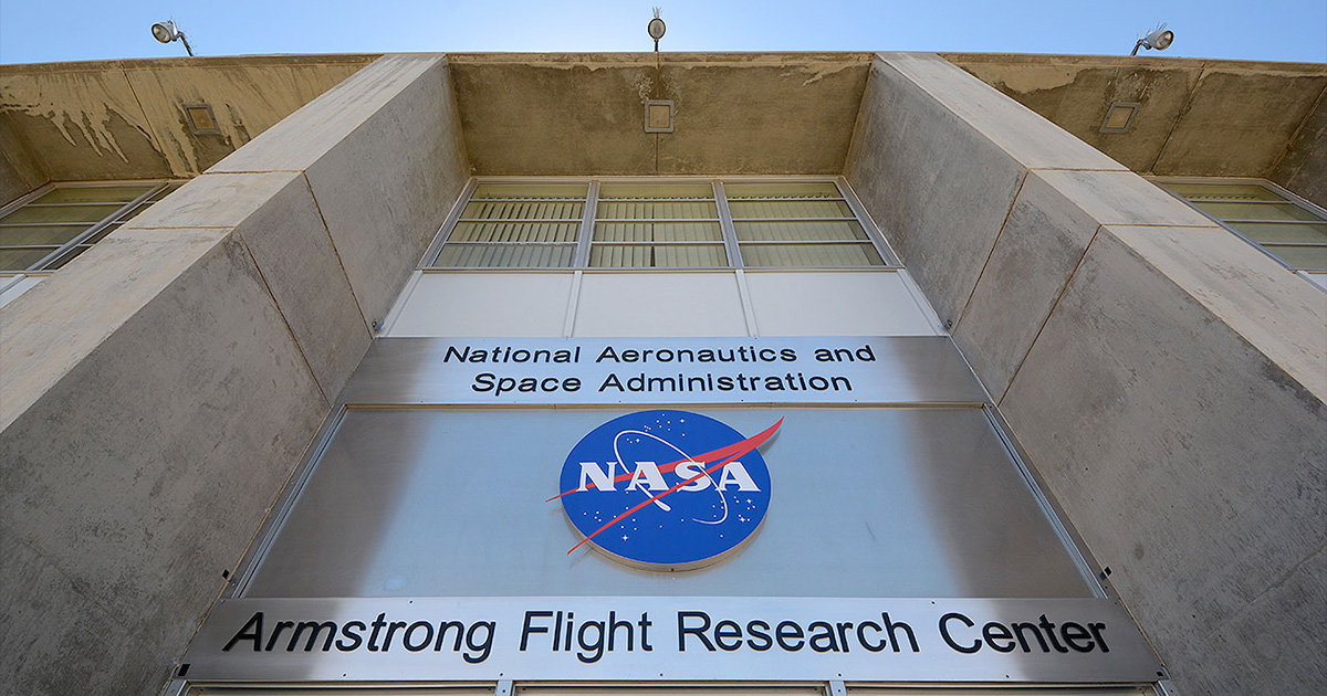 NASA ceremony celebrates flight research center's renaming for Neil ...