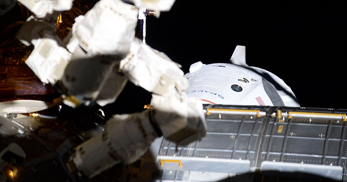 NASA astronauts enter space station after historic SpaceX docking ...