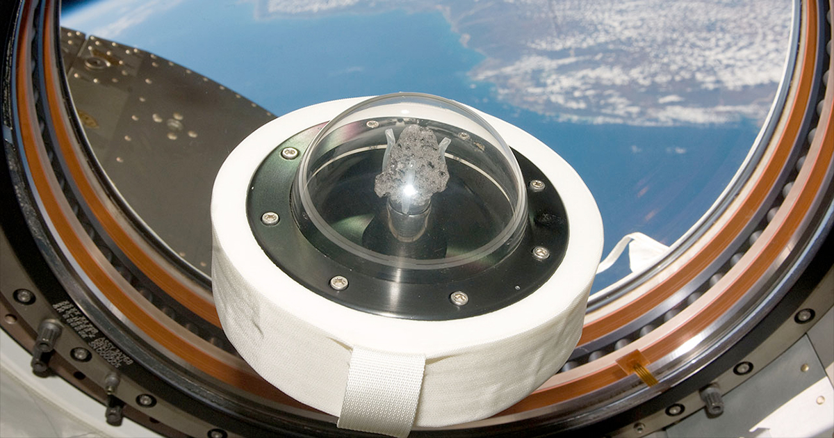 Apollo moon rock gets new lunar mission | collectSPACE