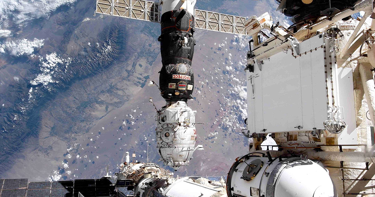 Russia discards Pirs docking port to clear way for new space station ...