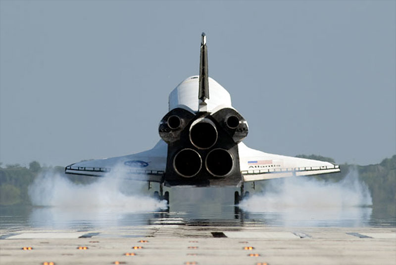 NASA delays deciding where retired space shuttles will be displayed ...