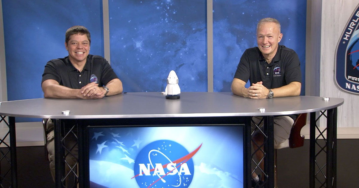 Astronauts: SpaceX capsule could land in Smithsonian, someday ...