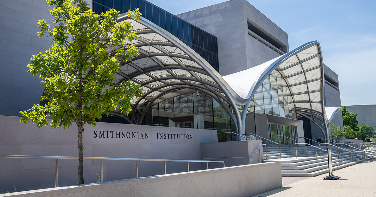 White House extends review of Smithsonian exhibits to include Air and ...