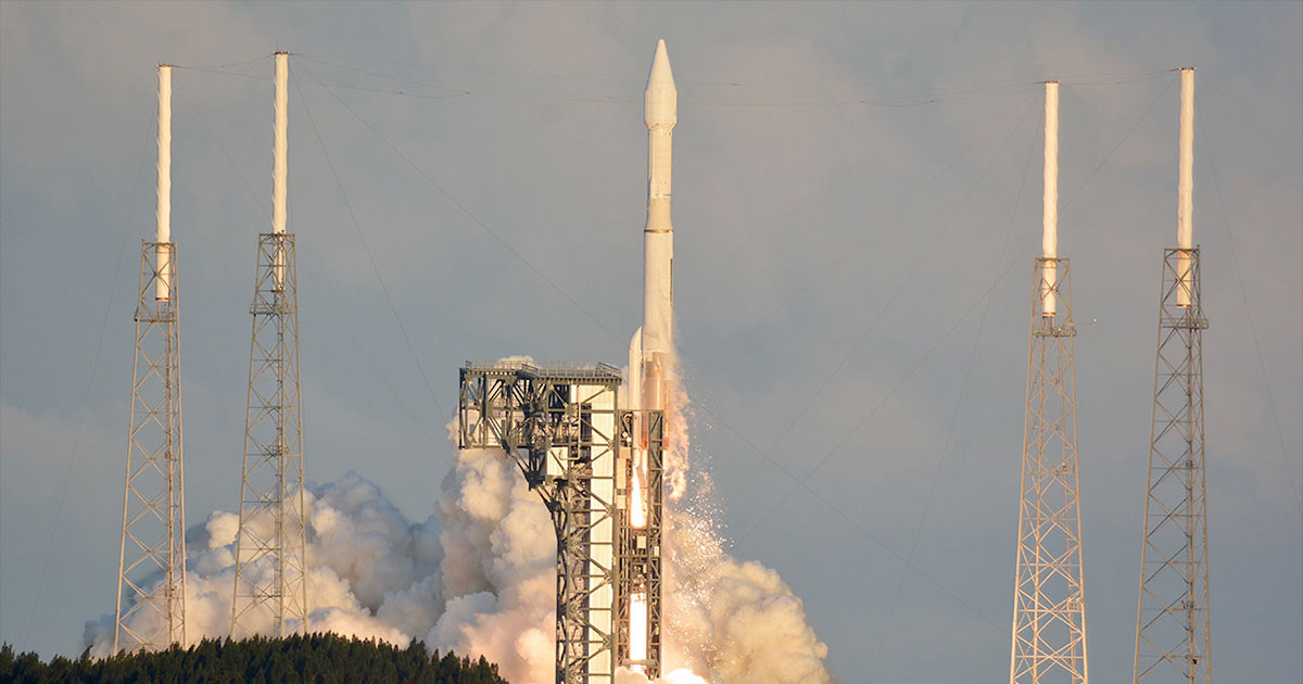 To Bennu and back: OSIRIS-REx asteroid sample return mission launches ...