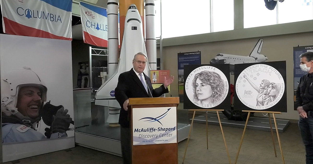 Silver dollar unveiled for fallen 'Teacher in Space' Christa McAuliffe ...