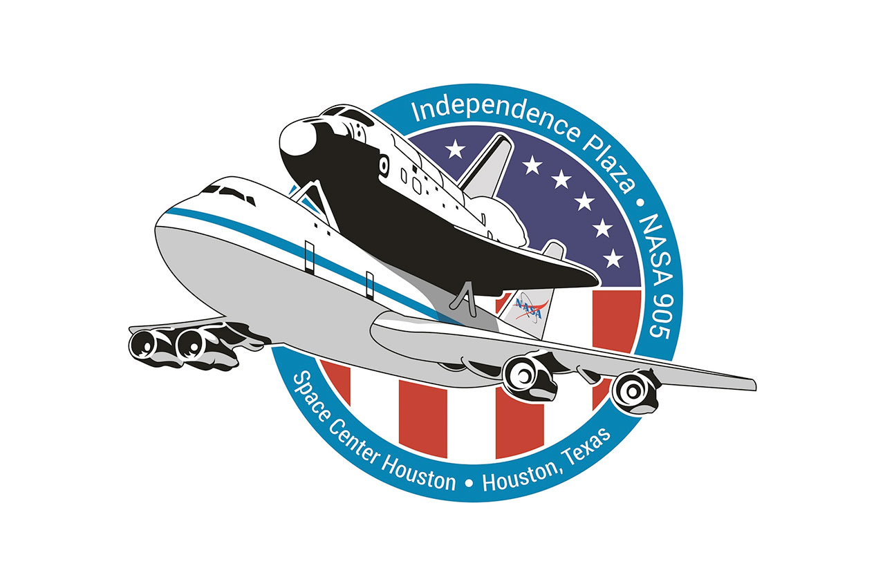 Independence Plaza: 747-Shuttle Exhibit | Space Center Houston | Full ...