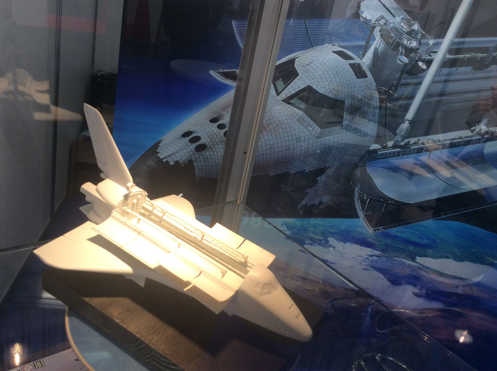 Ark Models 1:144 Buran space shuttle kit - collectSPACE: Messages