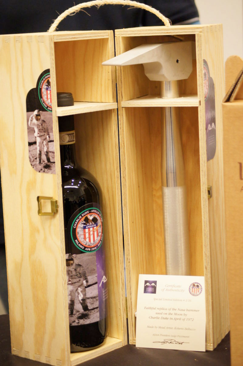 Apollo Mission Hammer replica (ADAA) - collectSPACE: Messages