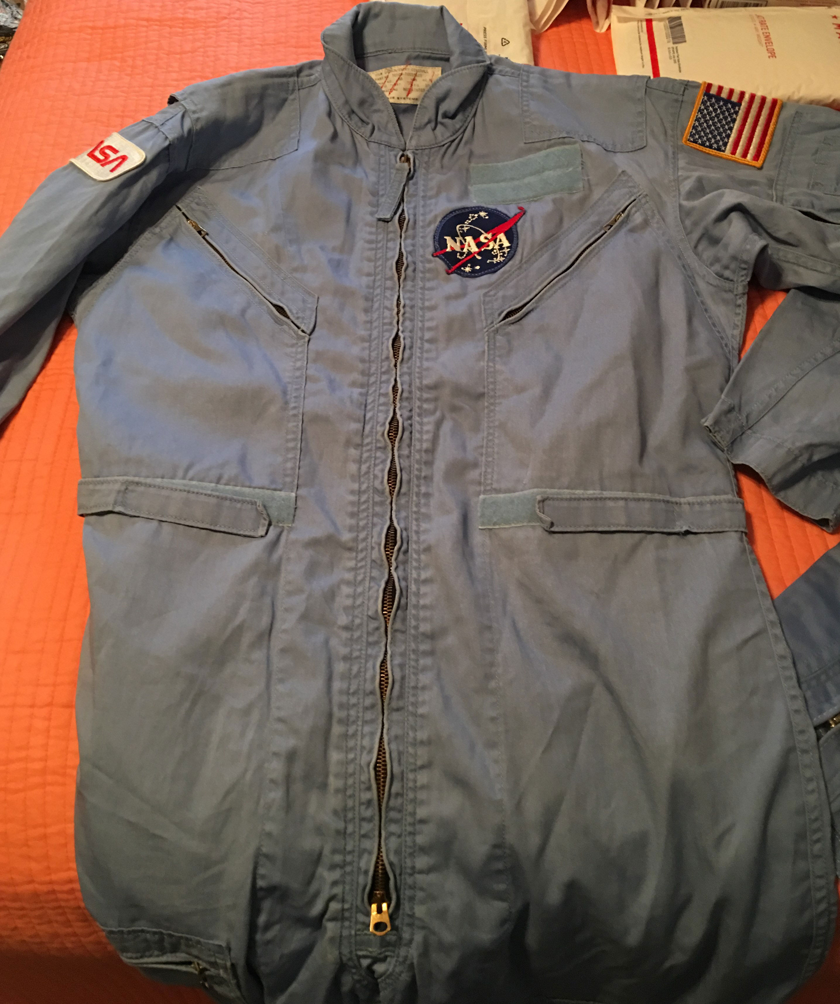 FS: Owen Garriott's STS-9 launch-entry suit - collectSPACE: Messages
