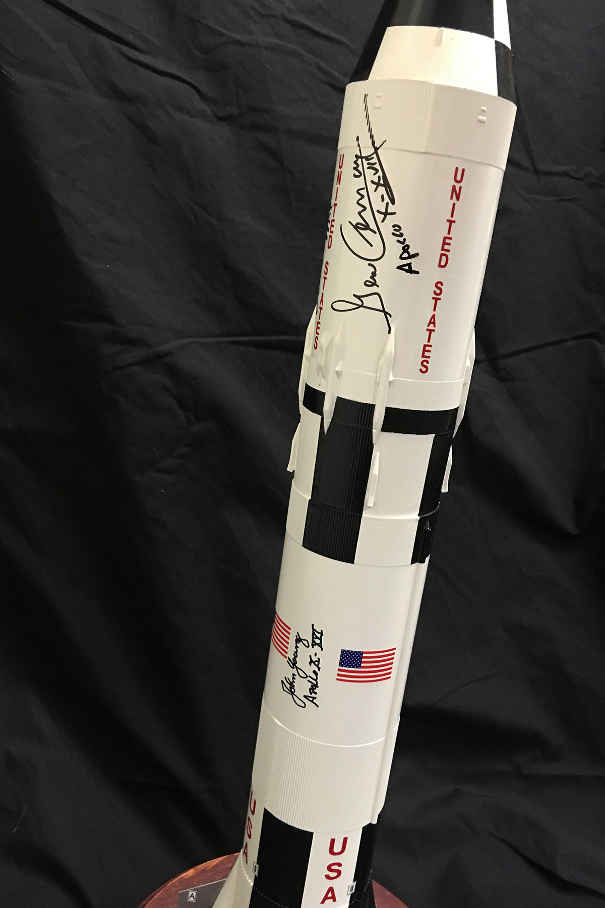 FS: Apollo 10 crew-signed Proach model - collectSPACE: Messages