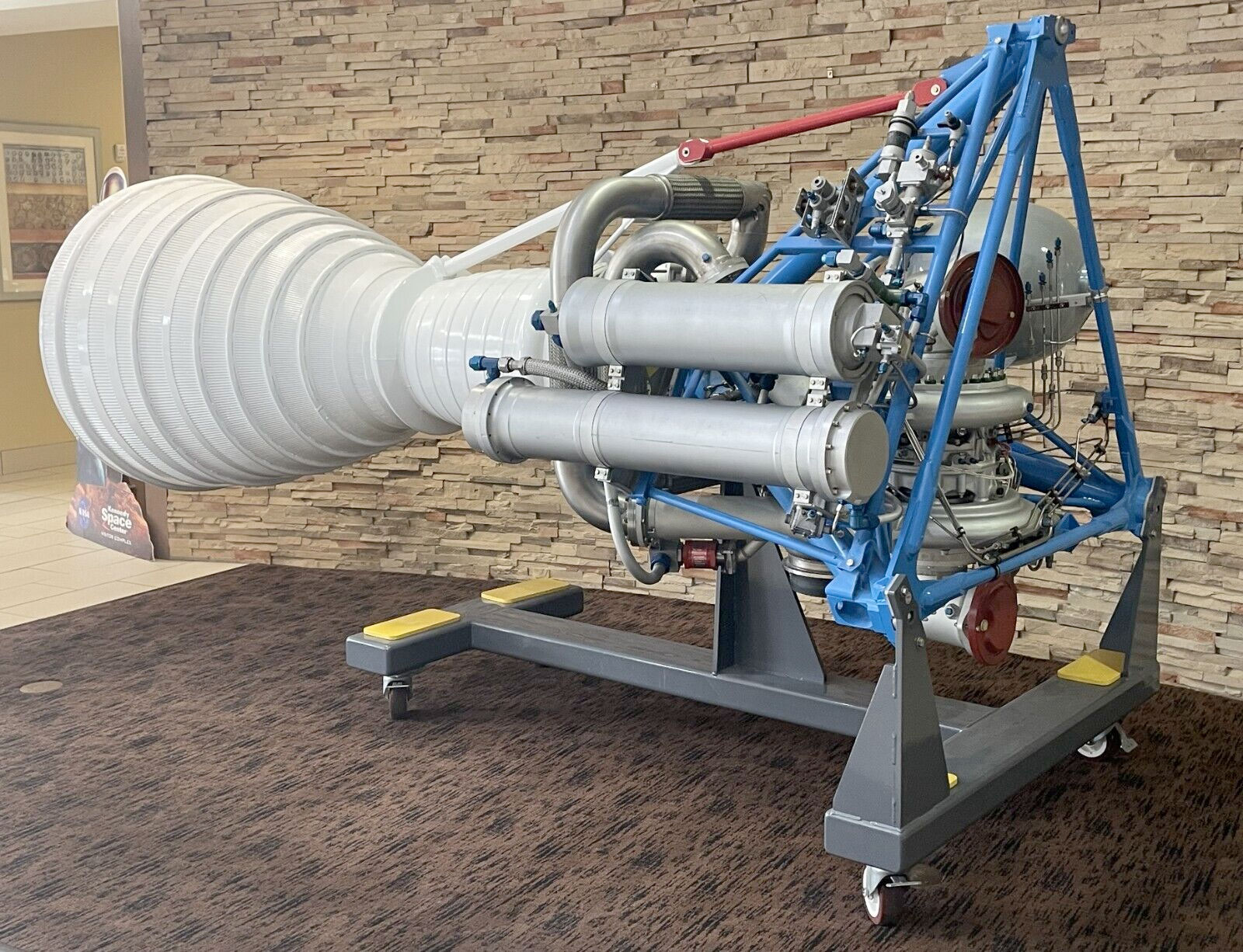 325946545368: Restored S-3D rocket engine - collectSPACE: Messages