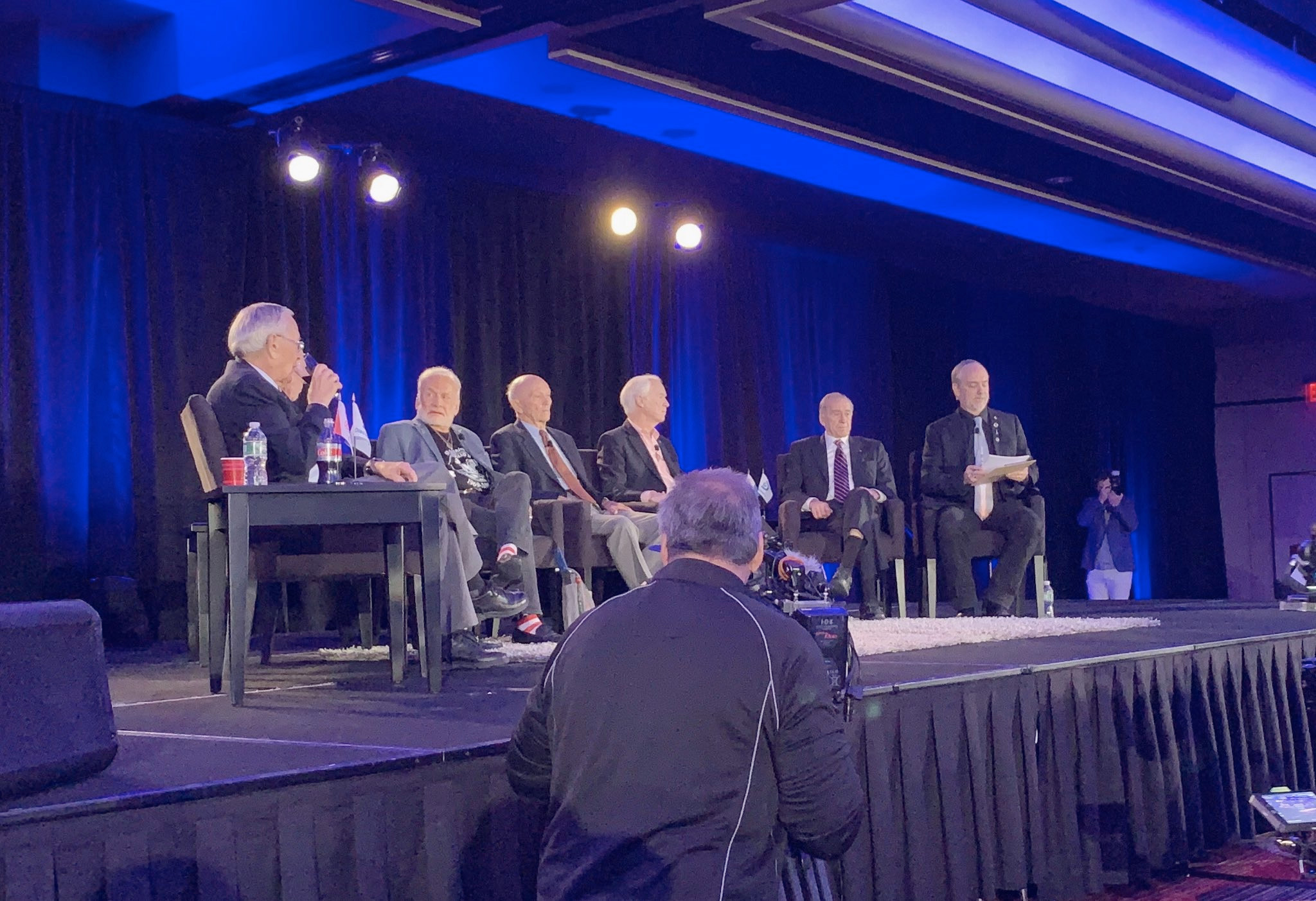3/16: Explorers Club Dinner: Apollo 50th (NY) - collectSPACE: Messages