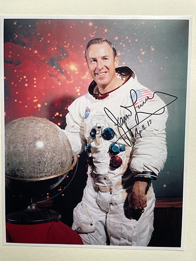 FS: Apollo astronaut autographed photos - collectSPACE: Messages