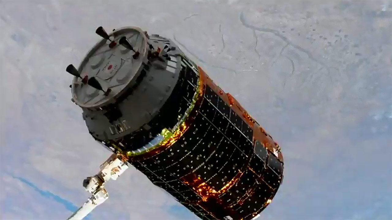 JAXA's H-II Transfer Vehicle Kounotori-8 - collectSPACE: Messages