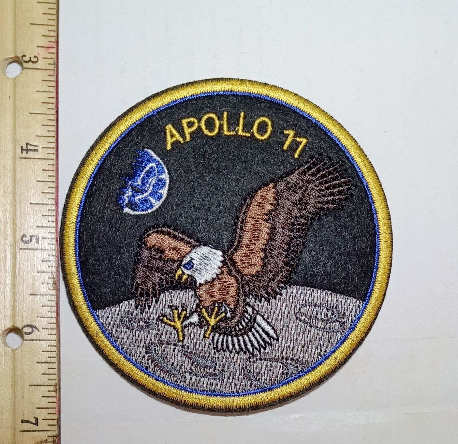 385576366993: Apollo 11 patch - collectSPACE: Messages
