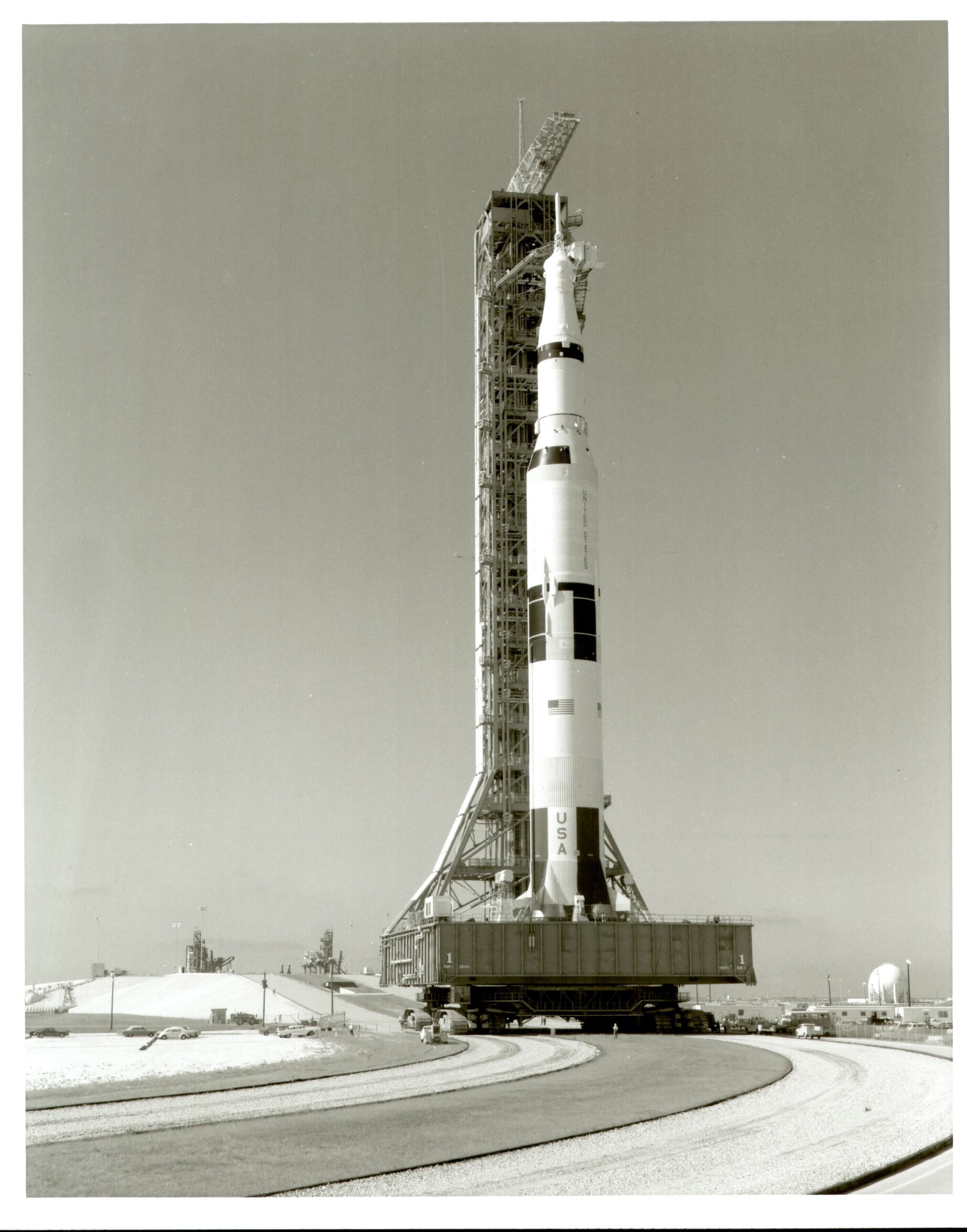 Apollo Mobile Launcher parking area - collectSPACE: Messages