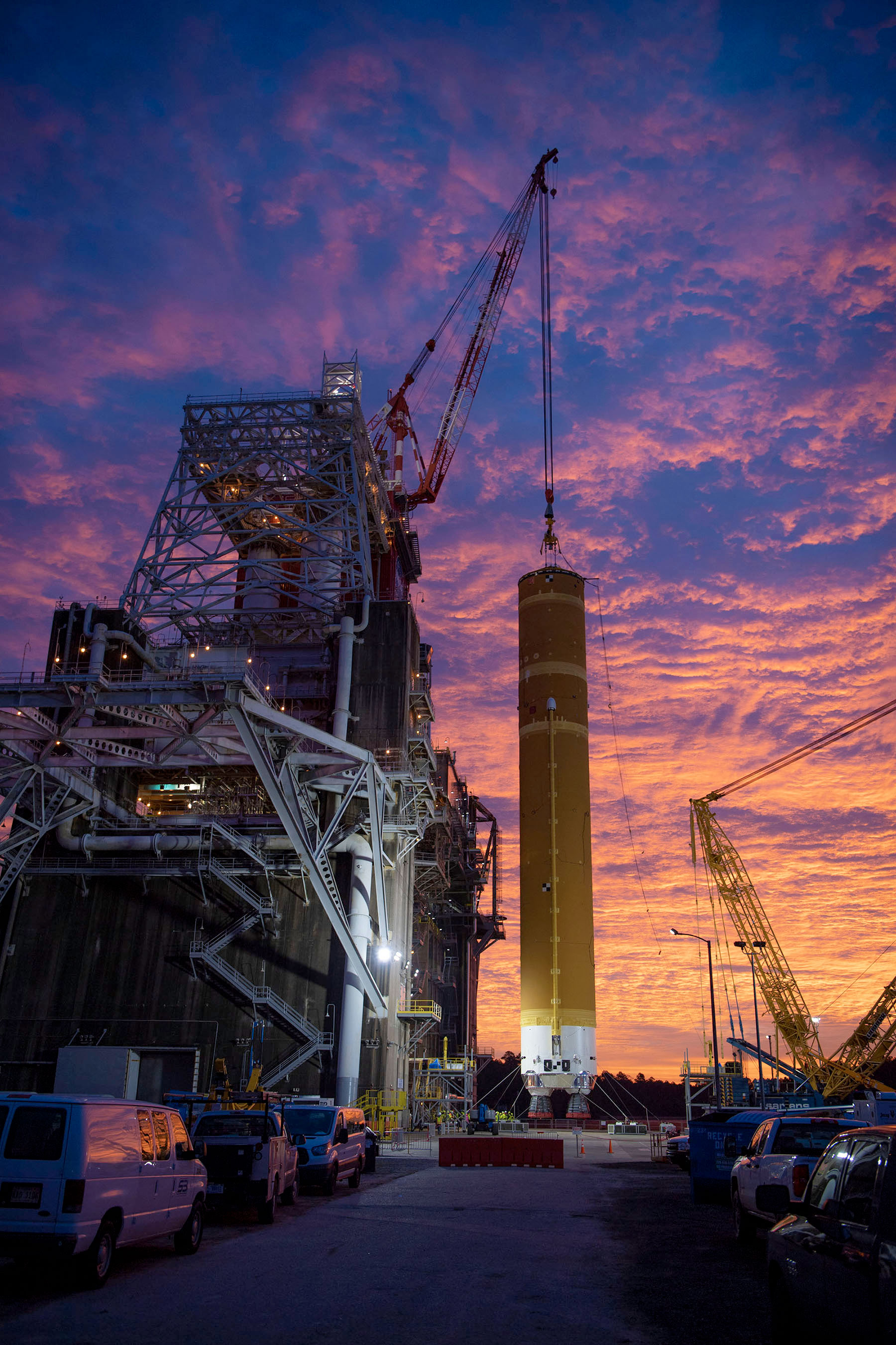 SLS: Core stage 'Green Run' test series - collectSPACE: Messages