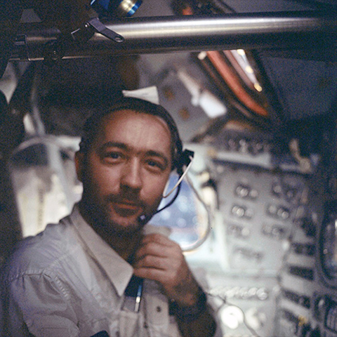 Photo of the week 939b (October 22, 2022) - collectSPACE: Messages