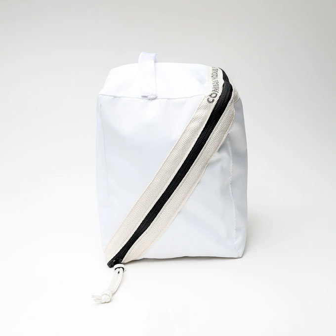 Puntzi Apollo Command Module Medical Kit - collectSPACE: Messages