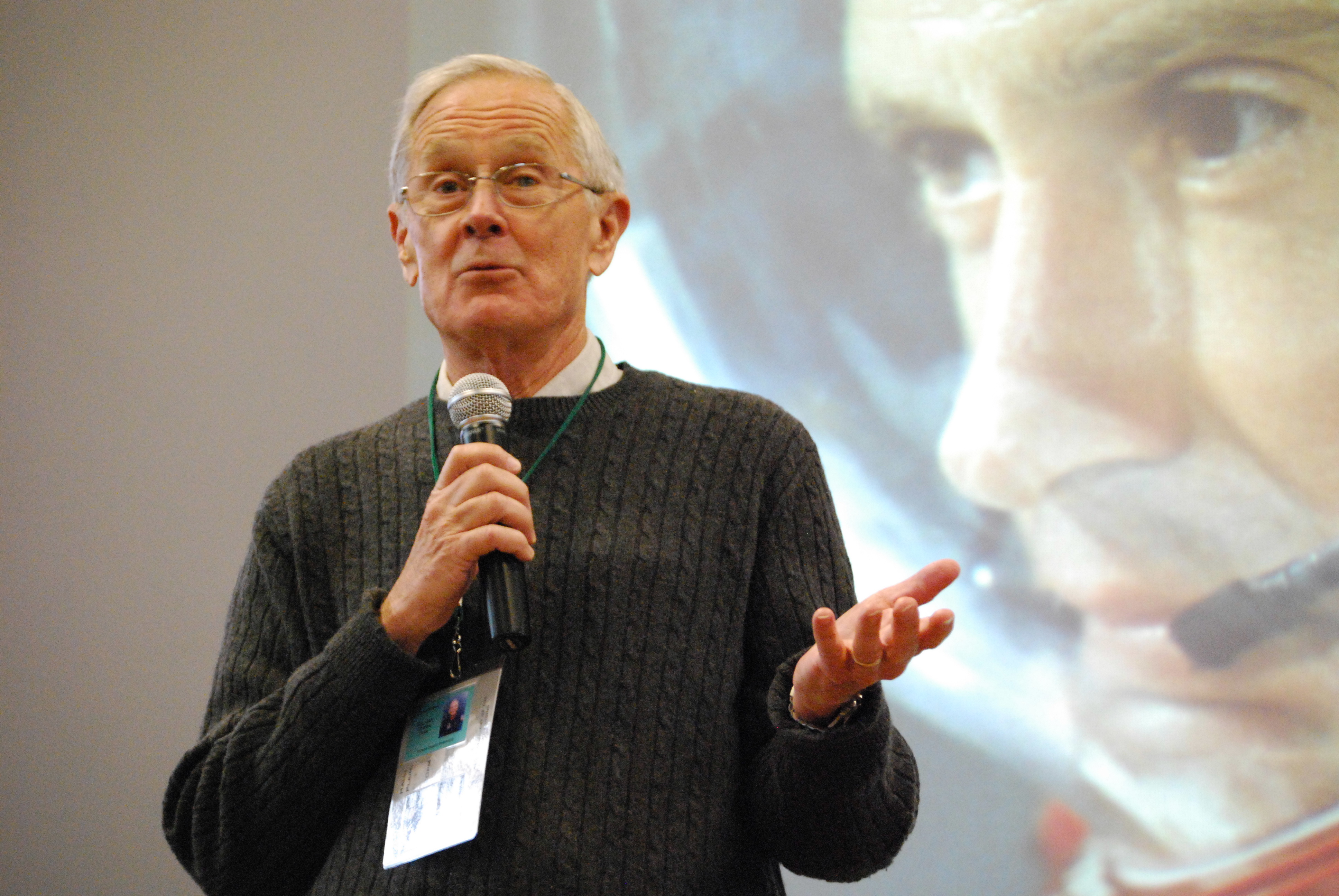 2/6: Charlie Duke in Norwich, UK - collectSPACE: Messages