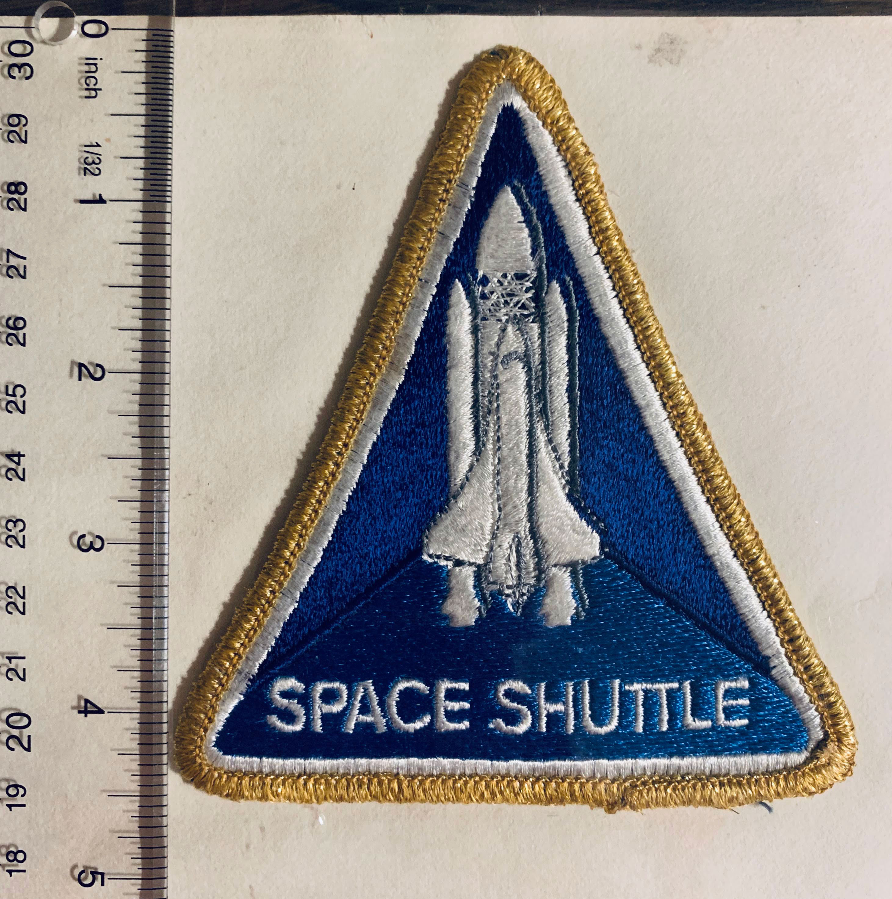 Info on early shuttle patch presentation - collectSPACE: Messages