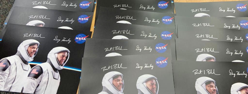 Signing history, experience: Commercial crew - collectSPACE: Messages