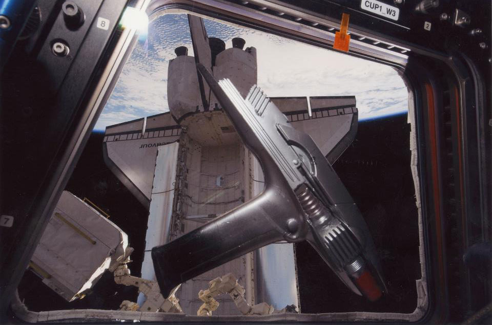 Star Trek phaser flown in space between films - collectSPACE: Messages